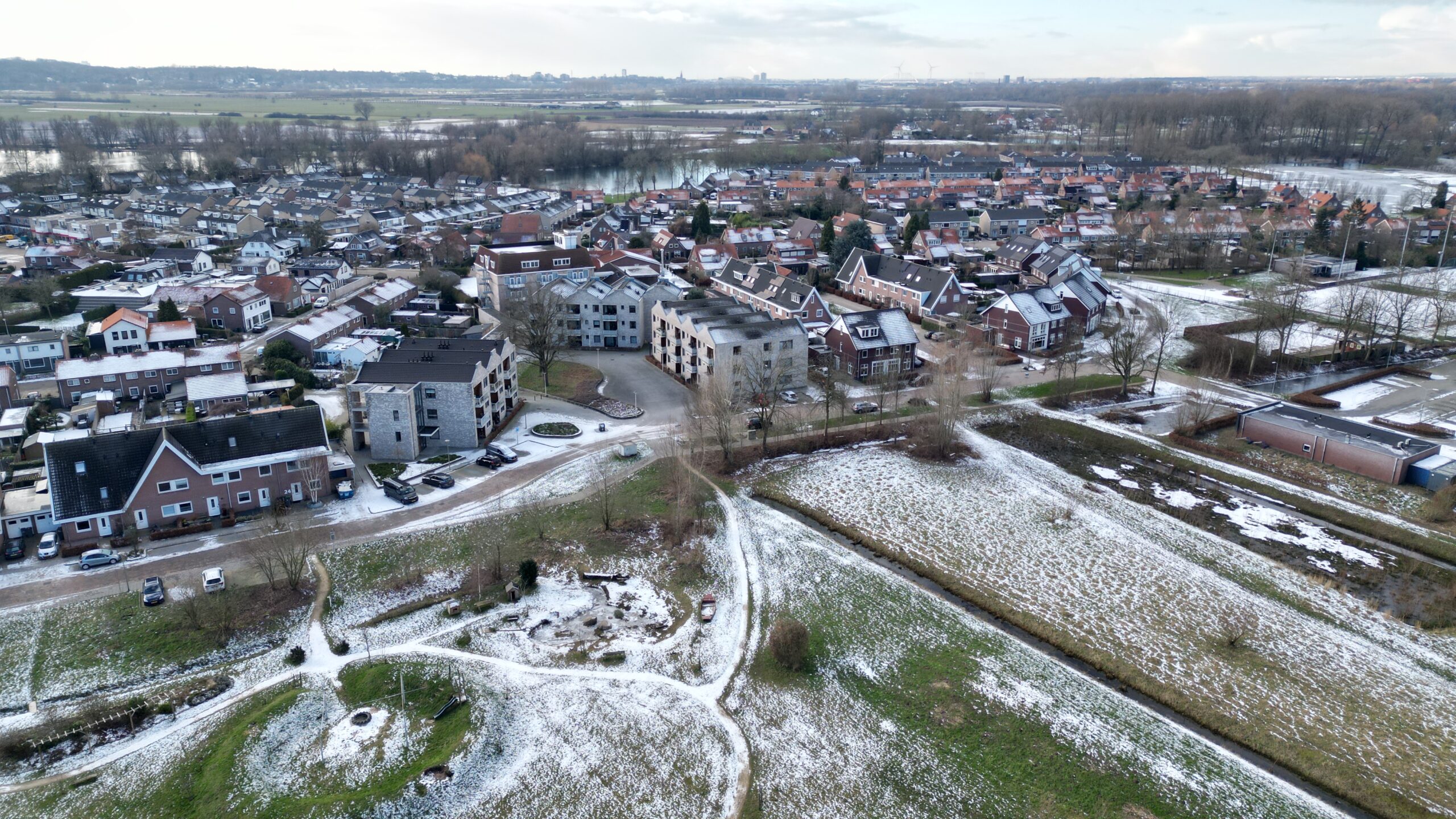 Een Winterse blik boven de Ooij in 2024